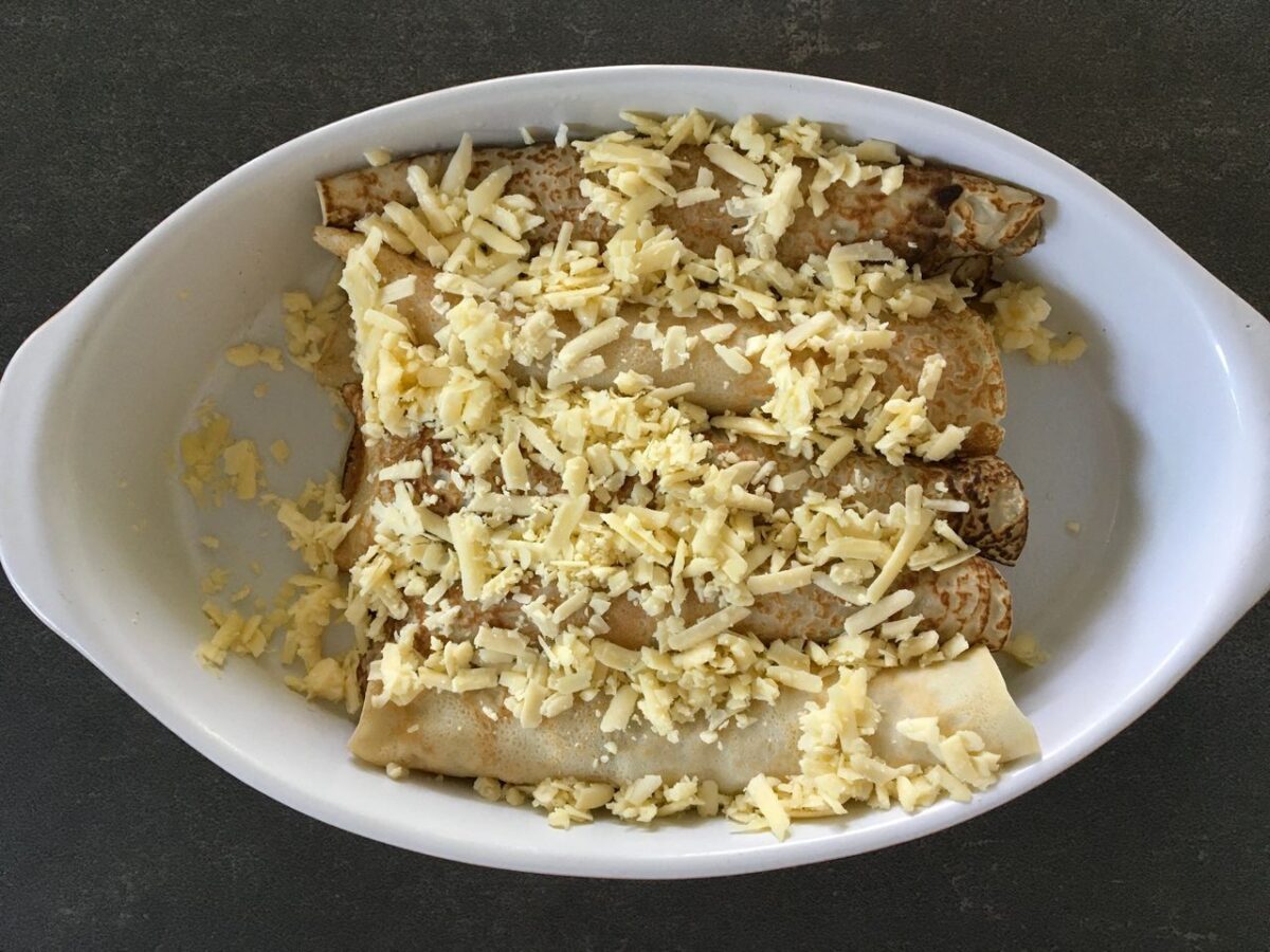 Caramelized Apple & Onion Chicken Crepes - Treks & Bites ®️